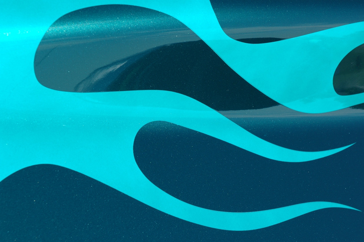 How to Create Perfect Curved Lines for Automotive Painting - JTAPE